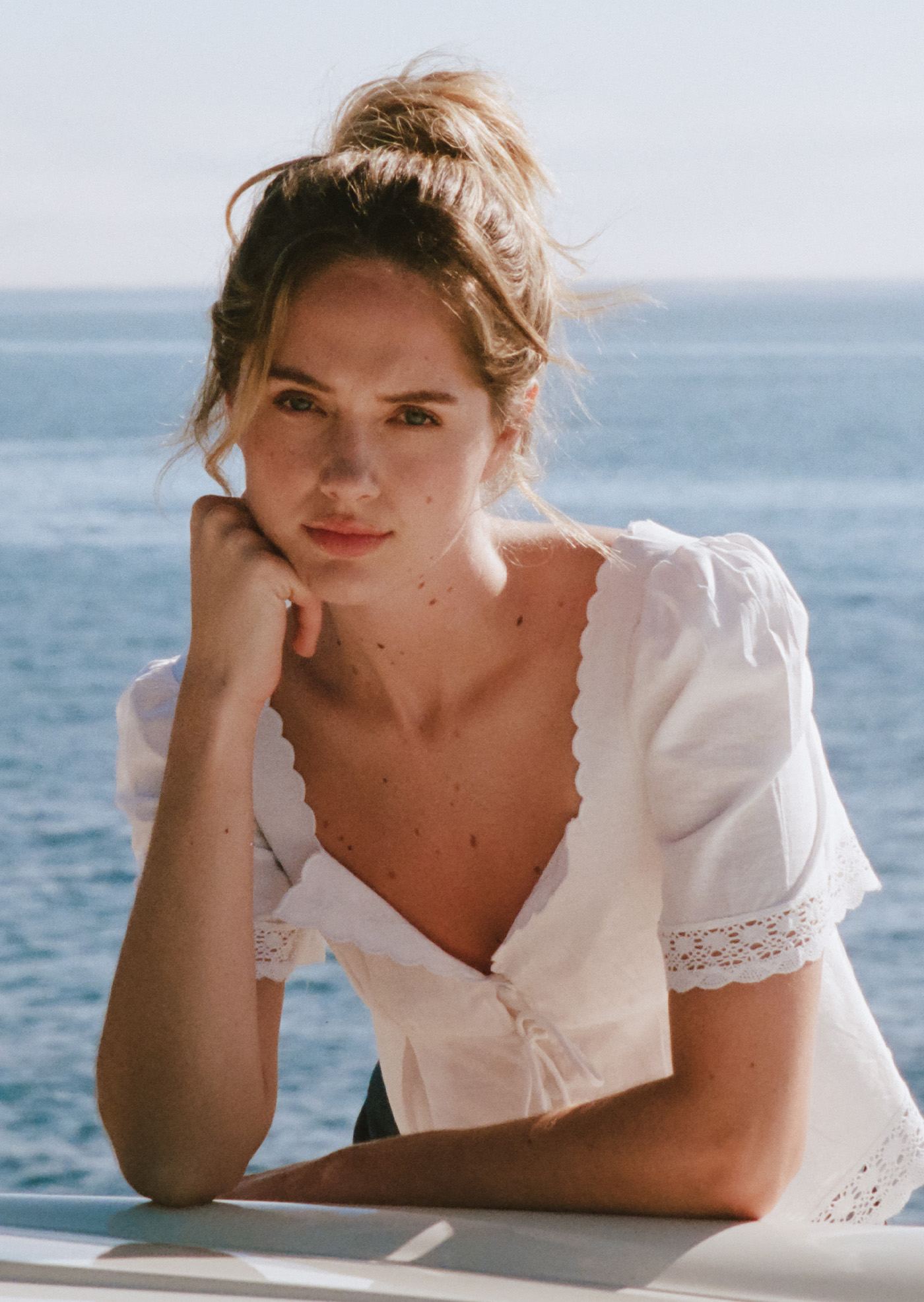 Maeve Top - White | Caramel Monster